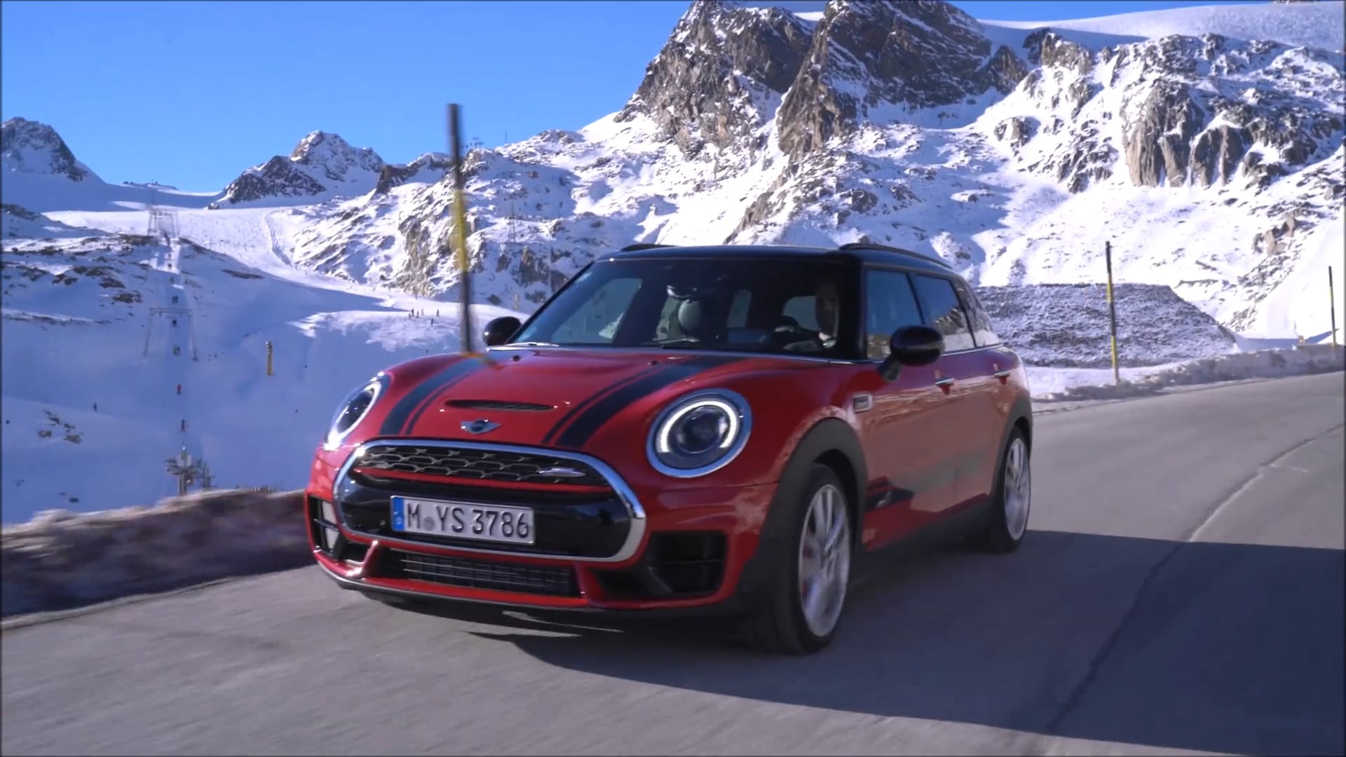 Driving: 2017 MINI John Cooper Works Clubman